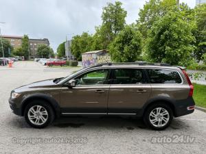 Brown Volvo XC70 2013 in Elva, with an engine capacity of 2.40 L and mileage of 183 thousand km for 15000 €, photo 3 on AUTOMOTO.COM.LV
