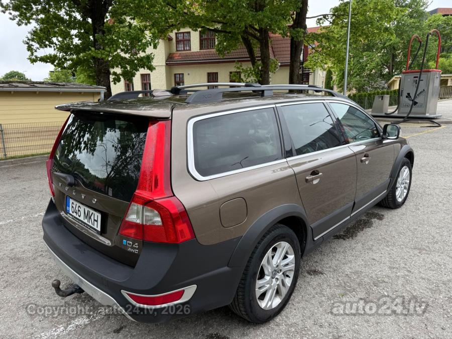 Brown Volvo XC70 2013 in Elva, with an engine capacity of 2.40 L and mileage of 183 thousand km for 15000 €, photo 5 on AUTOMOTO.COM.LV