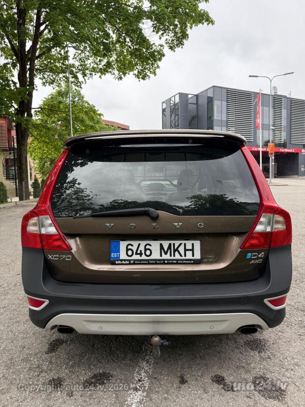 Brown Volvo XC70 2013 in Elva, with an engine capacity of 2.40 L and mileage of 183 thousand km for 15000 €, photo 5 on AUTOMOTO.COM.LV