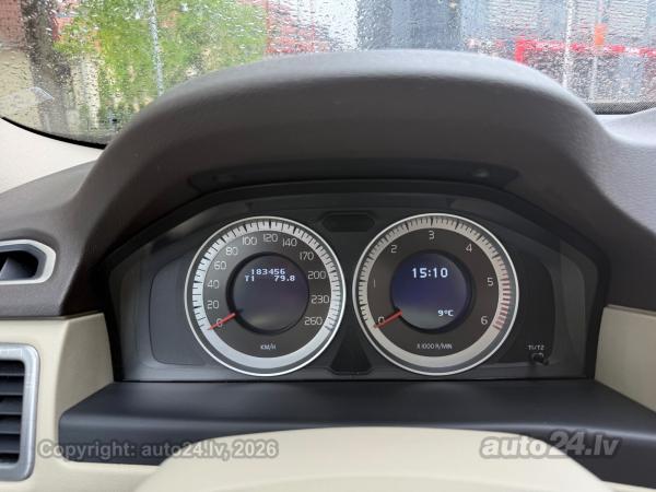 Brown Volvo XC70 2013 in Elva, with an engine capacity of 2.40 L and mileage of 183 thousand km for 15000 €, photo 10 on AUTOMOTO.COM.LV