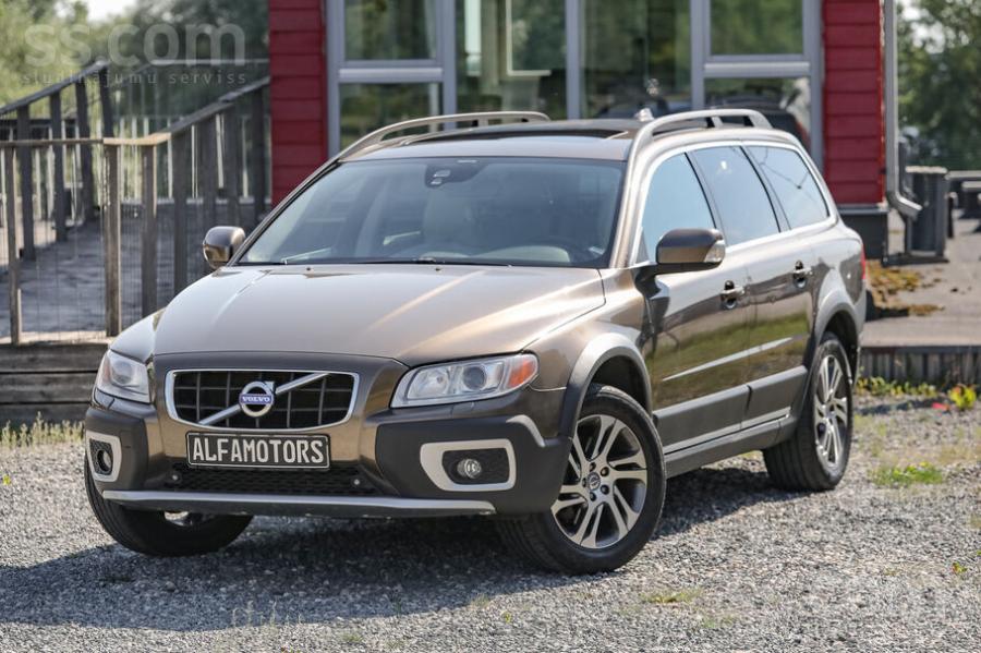 Brūns Volvo XC70 2013 Rīga, ar dzinēja tilpumu 2.00 L un nobraukumu 270 tūkst. km par 7990 €, foto 1 vietnē AUTOMOTO.COM.LV