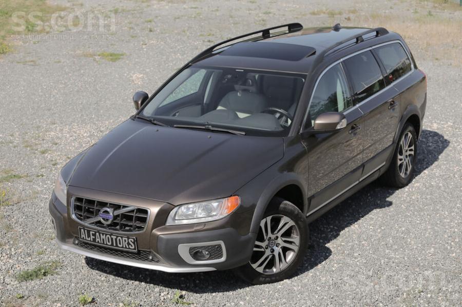Brūns Volvo XC70 2013 Rīga, ar dzinēja tilpumu 2.00 L un nobraukumu 270 tūkst. km par 7990 €, foto 6 vietnē AUTOMOTO.COM.LV