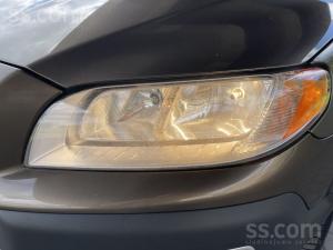 Brown Volvo XC70 2013 in Ventspils, with an engine capacity of 2.00 L and mileage of 252 thousand km for 8990 €, photo 23 on AUTOMOTO.COM.LV