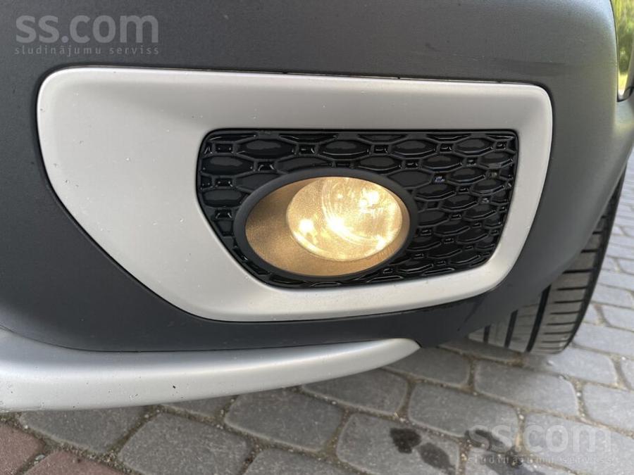 Brown Volvo XC70 2013 in Ventspils, with an engine capacity of 2.00 L and mileage of 252 thousand km for 8990 €, photo 24 on AUTOMOTO.COM.LV