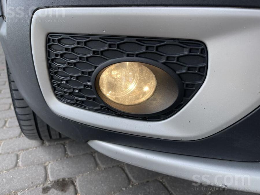 Brown Volvo XC70 2013 in Ventspils, with an engine capacity of 2.00 L and mileage of 252 thousand km for 8990 €, photo 25 on AUTOMOTO.COM.LV
