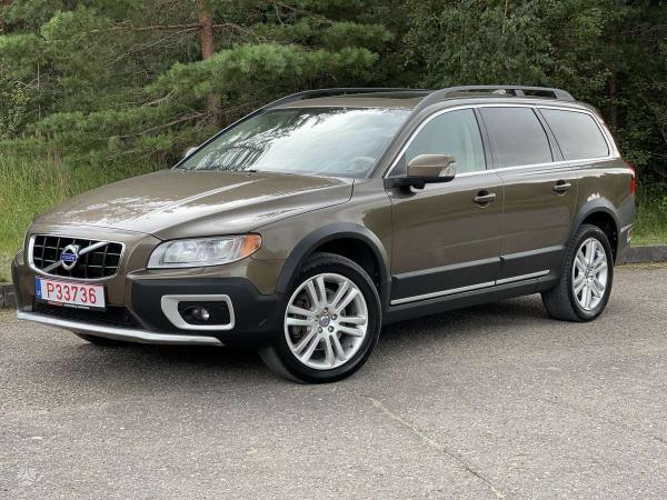 Brūns Volvo XC70 2013 Šauļi, ar dzinēja tilpumu 2.95 L un nobraukumu 234 tūkst. km par 8950 €, foto 1 vietnē AUTOMOTO.COM.LV