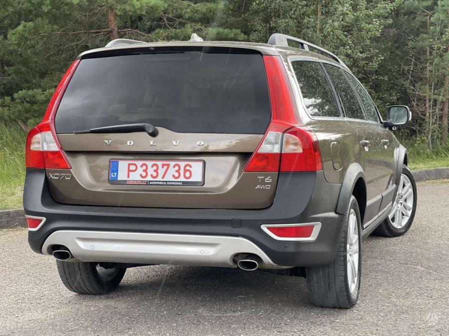 Brūns Volvo XC70 2013 Šauļi, ar dzinēja tilpumu 2.95 L un nobraukumu 234 tūkst. km par 8950 €, foto 6 vietnē AUTOMOTO.COM.LV