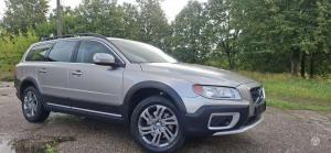 Brūns Volvo XC70 2013 Kretinga, ar dzinēja tilpumu 2.40 L un nobraukumu 331 tūkst. km par 9200 €, foto  vietnē AUTOMOTO.COM.LV