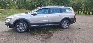 Brown Volvo XC70 2013 in Kretinga, with an engine capacity of 2.40 L and mileage of 331 thousand km for 9200 €, photo 4 on AUTOMOTO.COM.LV
