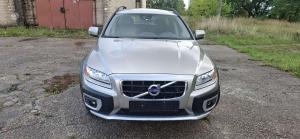 Brown Volvo XC70 2013 in Kretinga, with an engine capacity of 2.40 L and mileage of 331 thousand km for 9200 €, photo 5 on AUTOMOTO.COM.LV