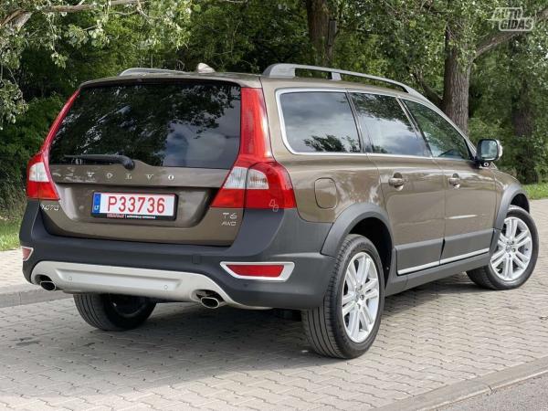 Volvo XC70 2013 in Siauliai on AUTOMOTO.COM.LV Brown Volvo XC70 2013 in Siauliai, with an engine capacity of 3.00 L and mileage of 234 thousand km for 8600 β¬, photo 8 on AUTOMOTO.COM.LV