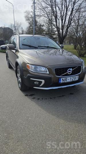 Brūns Volvo XC70 2014 Rēzekne, ar dzinēja tilpumu 2.00 L un nobraukumu 306 tūkst. km par 11700 €, foto 10 vietnē AUTOMOTO.COM.LV