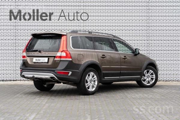 Brown Volvo XC70 2014 in Riga, with an engine capacity of 2.00 L and mileage of 289 thousand km for 8900 €, photo 4 on AUTOMOTO.COM.LV