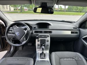 Brūns Volvo XC70 2014 Tallina, ar dzinēja tilpumu 2.40 L un nobraukumu 215 tūkst. km par 14000 €, foto 7 vietnē AUTOMOTO.COM.LV