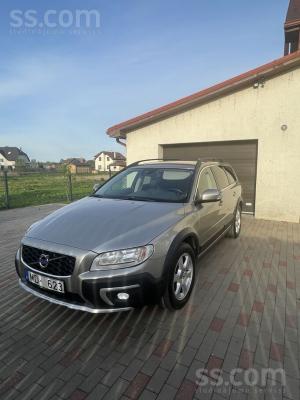 Brown Volvo XC70 2014 in Riga, with an engine capacity of 2.00 L and mileage of 333 thousand km for 8300 €, photo  on AUTOMOTO.COM.LV