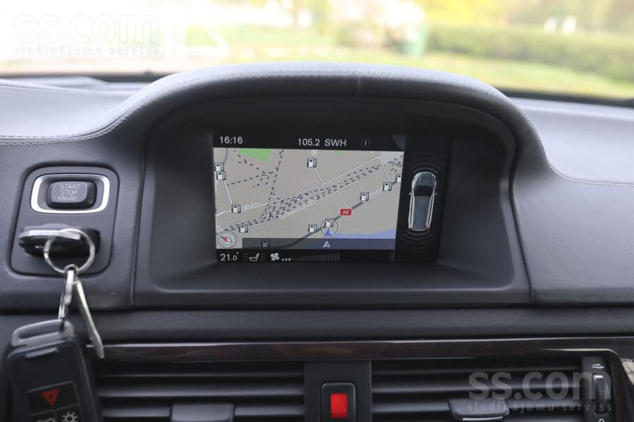 Brūns Volvo XC70 2014 Rīga, ar dzinēja tilpumu 2.00 L un nobraukumu 0 tūkst. km par 8990 €, foto 16 vietnē AUTOMOTO.COM.LV