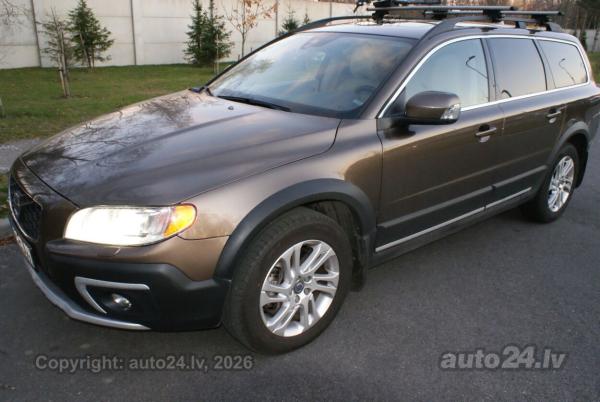 Brūns Volvo XC70 2014 Tallina, ar dzinēja tilpumu 2.40 L un nobraukumu 270 tūkst. km par 11500 €, foto 1 vietnē AUTOMOTO.COM.LV