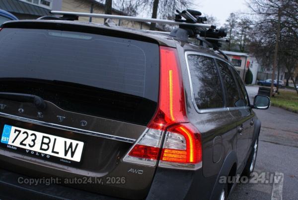 Brūns Volvo XC70 2014 Tallina, ar dzinēja tilpumu 2.40 L un nobraukumu 270 tūkst. km par 11500 €, foto 5 vietnē AUTOMOTO.COM.LV