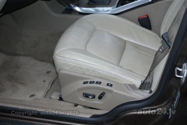 Brūns Volvo XC70 2014 Tallina, ar dzinēja tilpumu 2.40 L un nobraukumu 270 tūkst. km par 11500 €, foto 8 vietnē AUTOMOTO.COM.LV