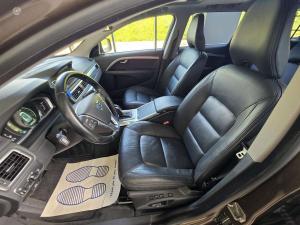 Brown Volvo XC70 2014 in Vilnius, with an engine capacity of 2.40 L and mileage of 234 thousand km for 14700 €, photo 10 on AUTOMOTO.COM.LV