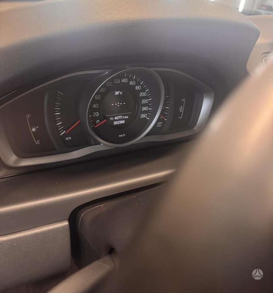Brūns Volvo XC70 2014 Jonava, ar dzinēja tilpumu 1.97 L un nobraukumu 282 tūkst. km par 9150 €, foto 9 vietnē AUTOMOTO.COM.LV