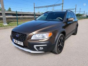 Brown Volvo XC70 2014 in Siauliai, with an engine capacity of 2.00 L and mileage of 339 thousand km for 8600 €, photo  on AUTOMOTO.COM.LV