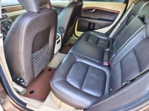 Brown Volvo XC70 2014 in Siauliai, with an engine capacity of 2.00 L and mileage of 339 thousand km for 8600 €, photo 15 on AUTOMOTO.COM.LV