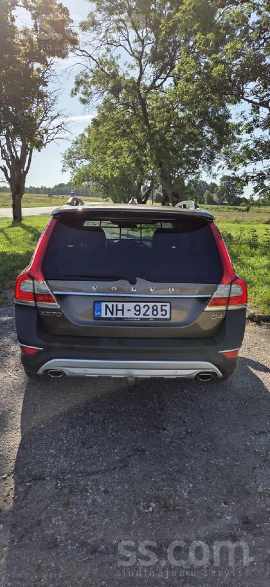 Brūns Volvo XC70 2014 Talsi, ar dzinēja tilpumu 2.00 L un nobraukumu 296 tūkst. km par 9900 €, foto 6 vietnē AUTOMOTO.COM.LV