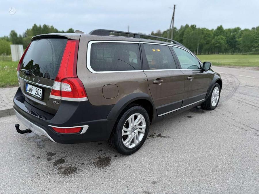 Brūns Volvo XC70 2014 Ukmergė, ar dzinēja tilpumu 1.97 L un nobraukumu 268 tūkst. km par 7800 €, foto 22 vietnē AUTOMOTO.COM.LV
