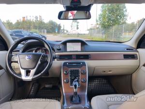 Brūns Volvo XC70 2014 Tallina, ar dzinēja tilpumu 2.40 L un nobraukumu 270 tūkst. km par 12499 €, foto 15 vietnē AUTOMOTO.COM.LV