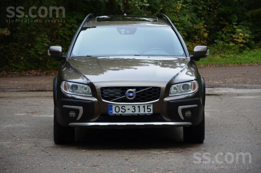 Brūns Volvo XC70 2014 Rīga, ar dzinēja tilpumu 2.40 L un nobraukumu 366 tūkst. km par 11990 €, foto 3 vietnē AUTOMOTO.COM.LV