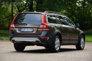 Brūns Volvo XC70 2014 Rīga, ar dzinēja tilpumu 2.40 L un nobraukumu 366 tūkst. km par 11990 €, foto 10 vietnē AUTOMOTO.COM.LV