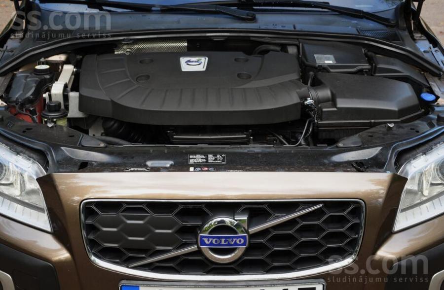 Brūns Volvo XC70 2014 Rīga, ar dzinēja tilpumu 2.40 L un nobraukumu 366 tūkst. km par 11990 €, foto 14 vietnē AUTOMOTO.COM.LV