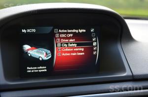 Brūns Volvo XC70 2014 Rīga, ar dzinēja tilpumu 2.40 L un nobraukumu 366 tūkst. km par 11990 €, foto 24 vietnē AUTOMOTO.COM.LV
