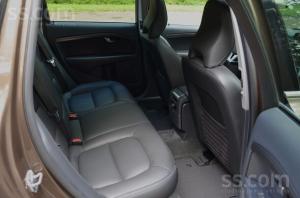 Brūns Volvo XC70 2014 Rīga, ar dzinēja tilpumu 2.40 L un nobraukumu 366 tūkst. km par 11990 €, foto 30 vietnē AUTOMOTO.COM.LV