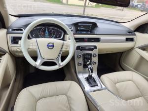 Brown Volvo XC70 2014 in Ogre, with an engine capacity of 2.00 L and mileage of 374 thousand km for 7650 €, photo 15 on AUTOMOTO.COM.LV