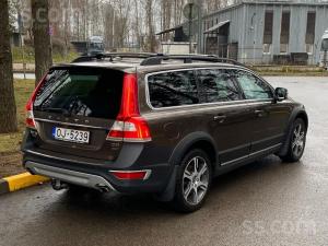 Brūns Volvo XC70 2015 Rīga, ar dzinēja tilpumu 2.40 L un nobraukumu 0 tūkst. km par 13400 €, foto 5 vietnē AUTOMOTO.COM.LV