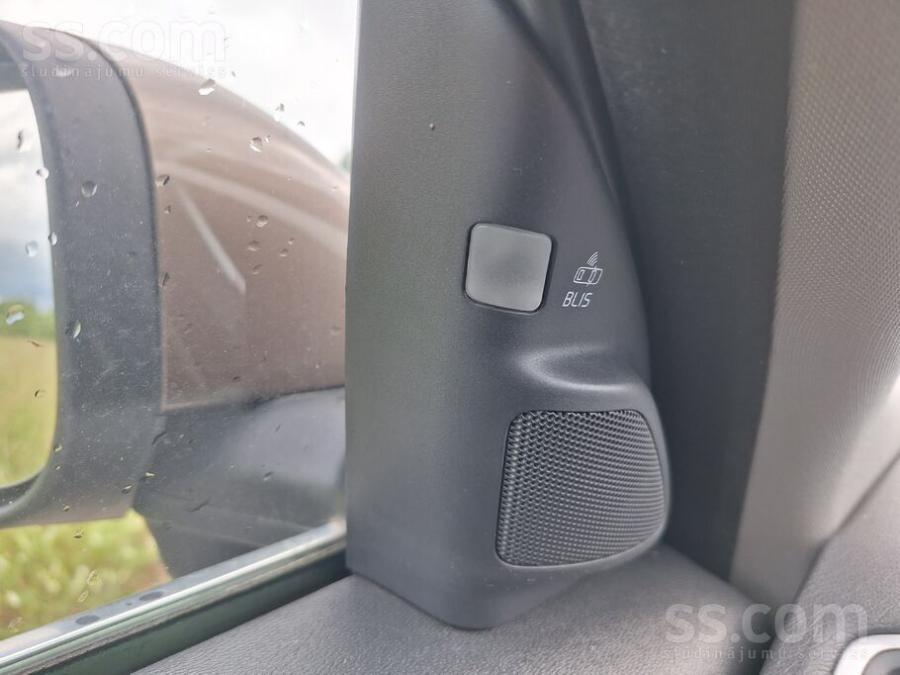 Brūns Volvo XC70 2015 Rīga, ar dzinēja tilpumu 2.40 L un nobraukumu 338 tūkst. km par 11500 €, foto 19 vietnē AUTOMOTO.COM.LV