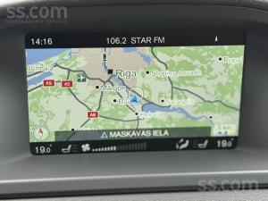 Brown Volvo XC70 2015 in Riga, with an engine capacity of 2.40 L and mileage of 214 thousand km for 14990 €, photo 14 on AUTOMOTO.COM.LV
