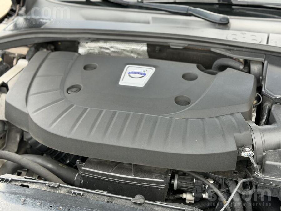 Brown Volvo XC70 2015 in Riga, with an engine capacity of 2.40 L and mileage of 214 thousand km for 14990 €, photo 28 on AUTOMOTO.COM.LV