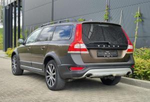 Brūns Volvo XC70 2015 Viļņa, ar dzinēja tilpumu 1.98 L un nobraukumu 257 tūkst. km par 9650 €, foto 4 vietnē AUTOMOTO.COM.LV