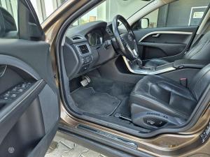 Brown Volvo XC70 2015 in Vilnius, with an engine capacity of 1.98 L and mileage of 257 thousand km for 9950 €, photo 8 on AUTOMOTO.COM.LV