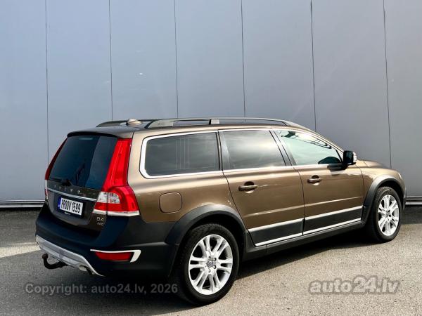 Brūns Volvo XC70 2016 Tallina, ar dzinēja tilpumu 2.40 L un nobraukumu 0 tūkst. km par 15999 €, foto 6 vietnē AUTOMOTO.COM.LV