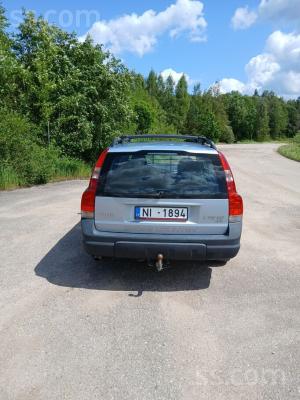 Volvo XC70 2001 Balvi, ar dzinēja tilpumu 2.40 L un nobraukumu 283 tūkst. km par 2100 €, foto 4 vietnē AUTOMOTO.COM.LV
