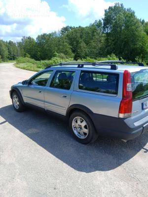 Volvo XC70 2001 Balvi, ar dzinēja tilpumu 2.40 L un nobraukumu 283 tūkst. km par 2100 €, foto 7 vietnē AUTOMOTO.COM.LV