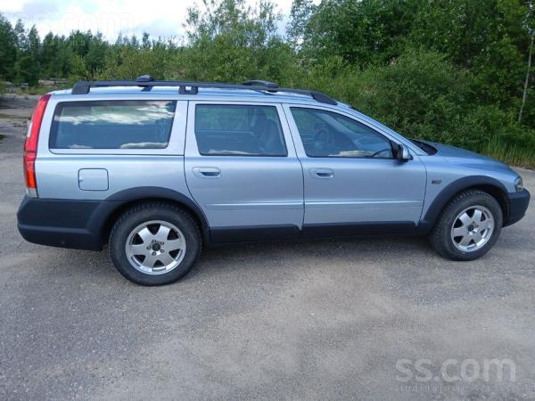 Volvo XC70 2001 Balvi, ar dzinēja tilpumu 2.40 L un nobraukumu 283 tūkst. km par 2100 €, foto 9 vietnē AUTOMOTO.COM.LV