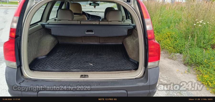 Volvo XC70 2003 Mardu, ar dzinēja tilpumu 2.50 L un nobraukumu 434 tūkst. km par 950 €, foto 7 vietnē AUTOMOTO.COM.LV