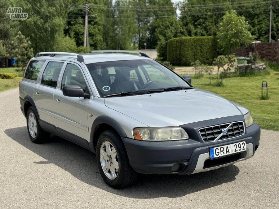Volvo XC70 2005 Viļņa, ar dzinēja tilpumu 2.40 L un nobraukumu 398 tūkst. km par 1999 €, foto 3 vietnē AUTOMOTO.COM.LV