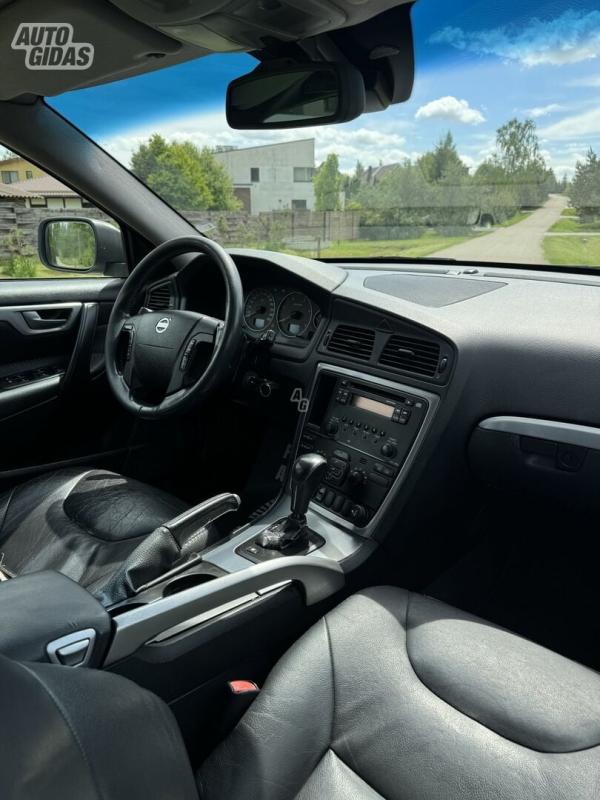 Volvo XC70 2005 Viļņa, ar dzinēja tilpumu 2.40 L un nobraukumu 398 tūkst. km par 2300 €, foto 6 vietnē AUTOMOTO.COM.LV