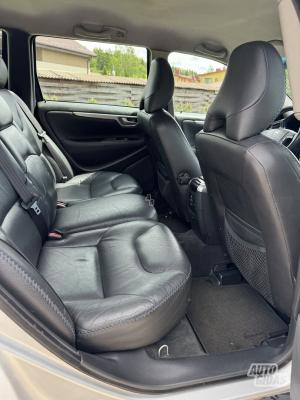 Volvo XC70 2005 in Vilnius, with an engine capacity of 2.40 L and mileage of 398 thousand km for 2300 €, photo 6 on AUTOMOTO.COM.LV